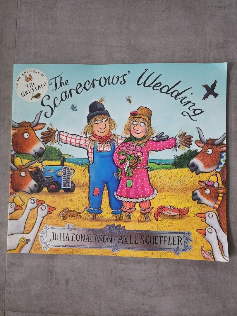 Julia Donaldson Scarecrow Wedding, Hobbies & Toys, Books & Magazines ...