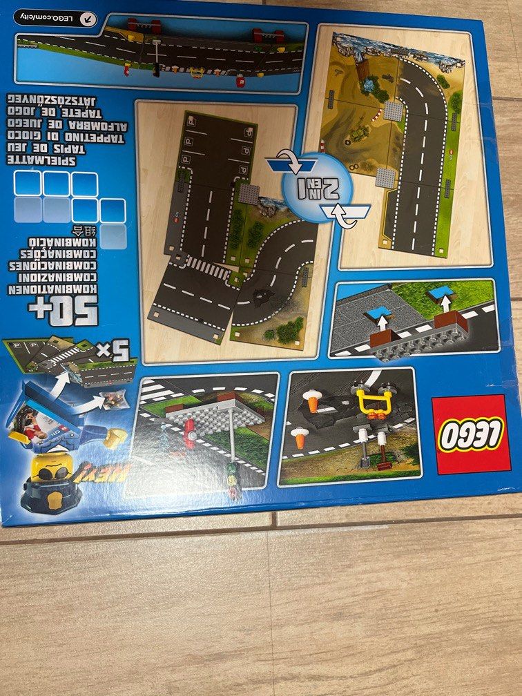 Lego City playmat, 興趣及遊戲, 玩具 & 遊戲類 - Carousell