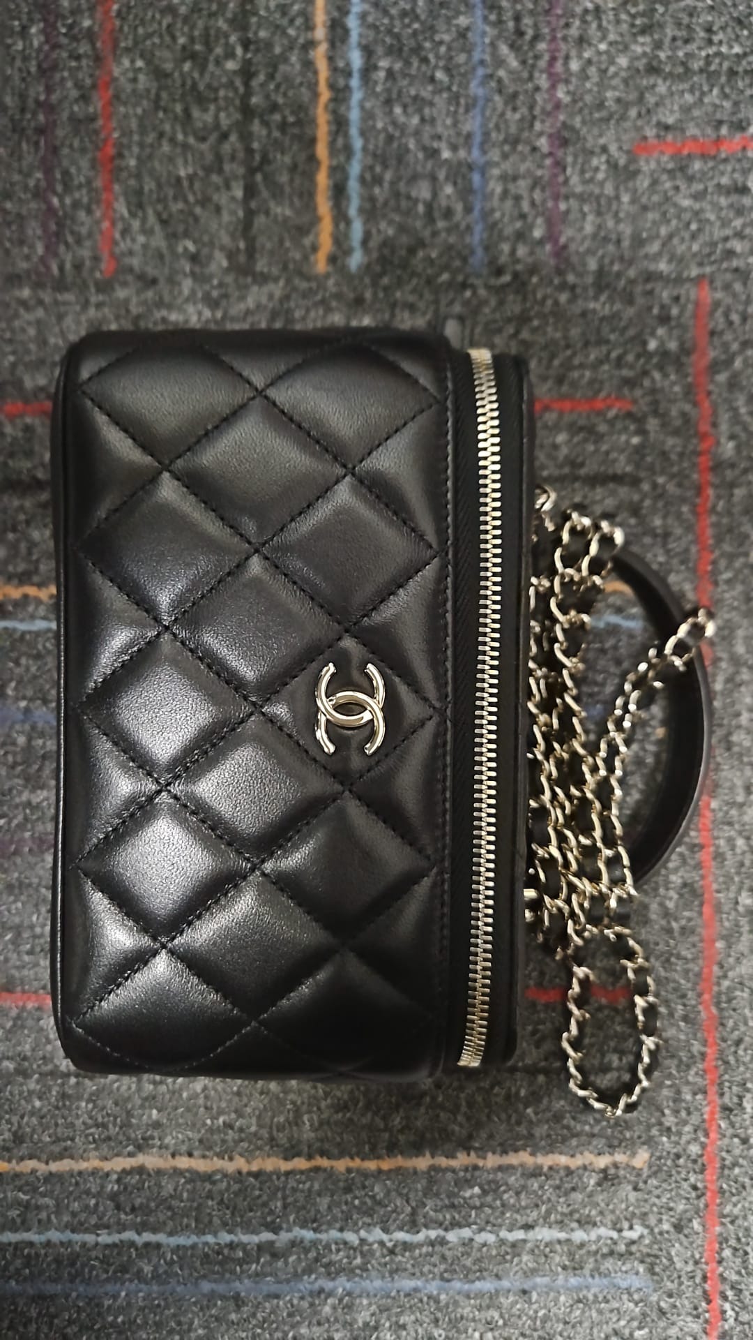 Like-New Chanel Vanity Bag with Original Receipt, Luxury, Bags ...