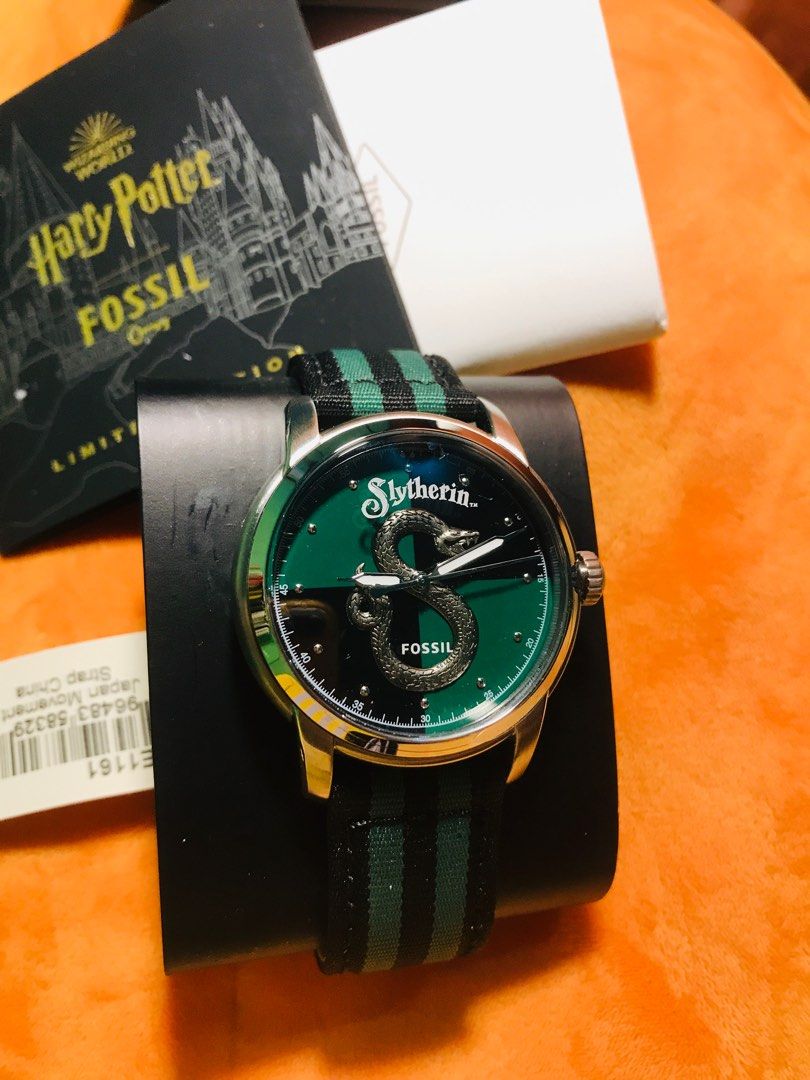 Limited Edition Harry Potter Fossil Slytherin Watch, Men's Fashion ...