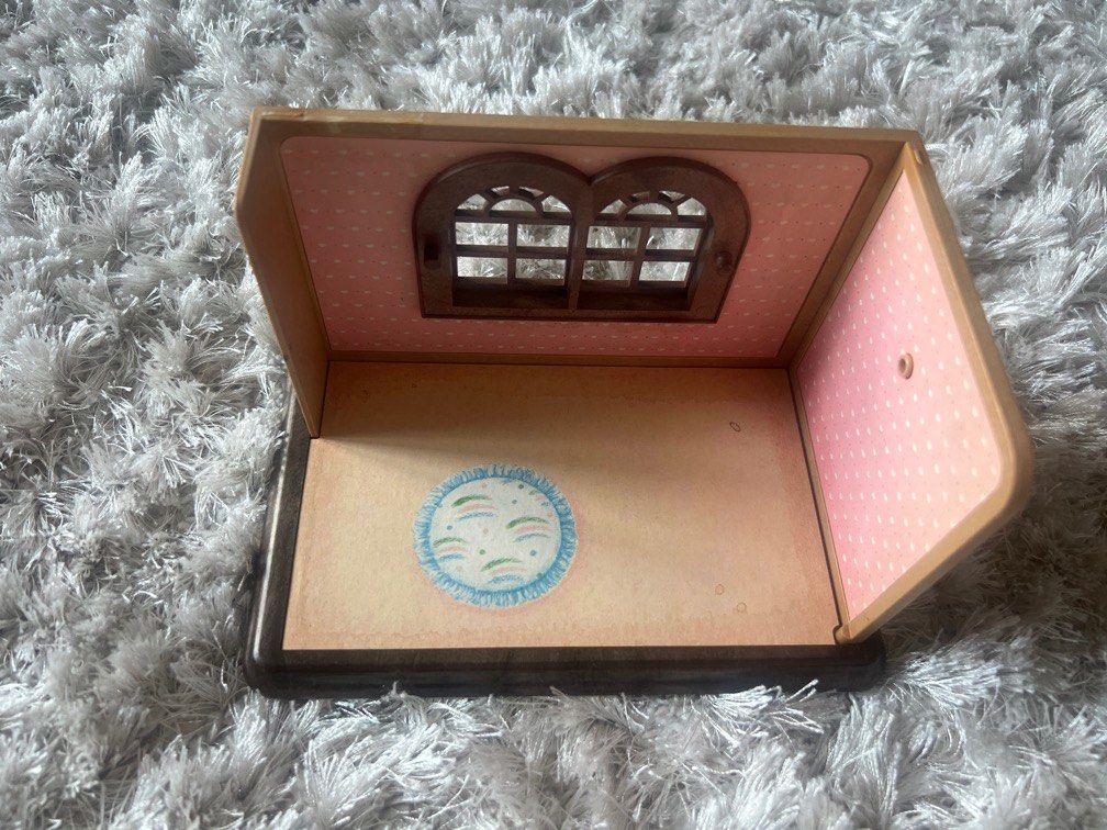 Maple town vintage room, Hobbies & Toys, Toys & Games on Carousell