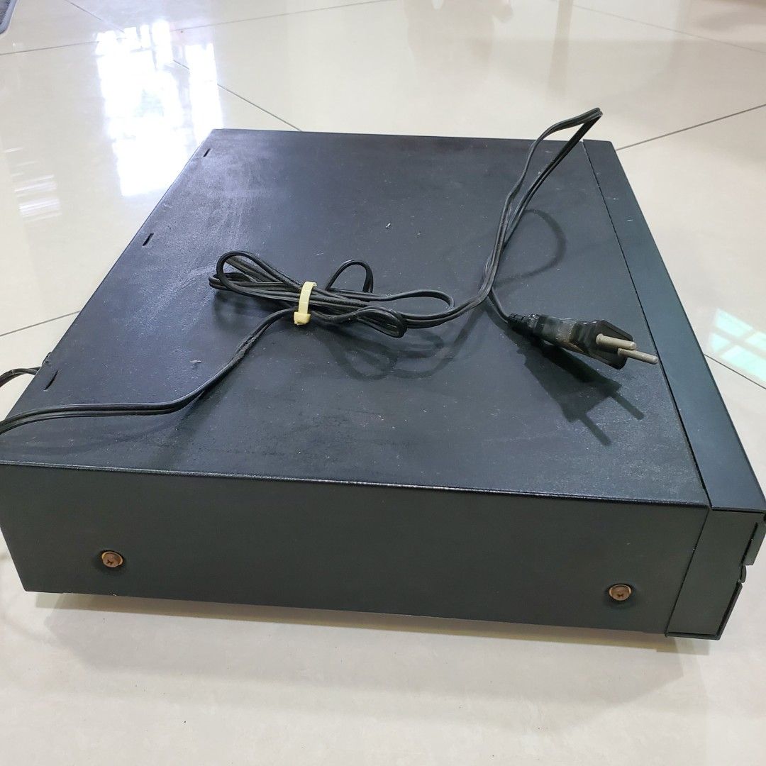 Marantz Synthesized Stereo Tuner ST-50 [Without Antenna], Audio, Other ...