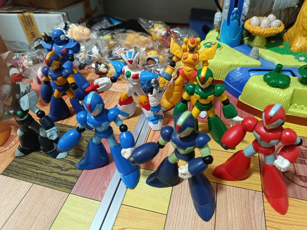 Mega Man vintage Capcom figures take all, Hobbies & Toys, Memorabilia ...