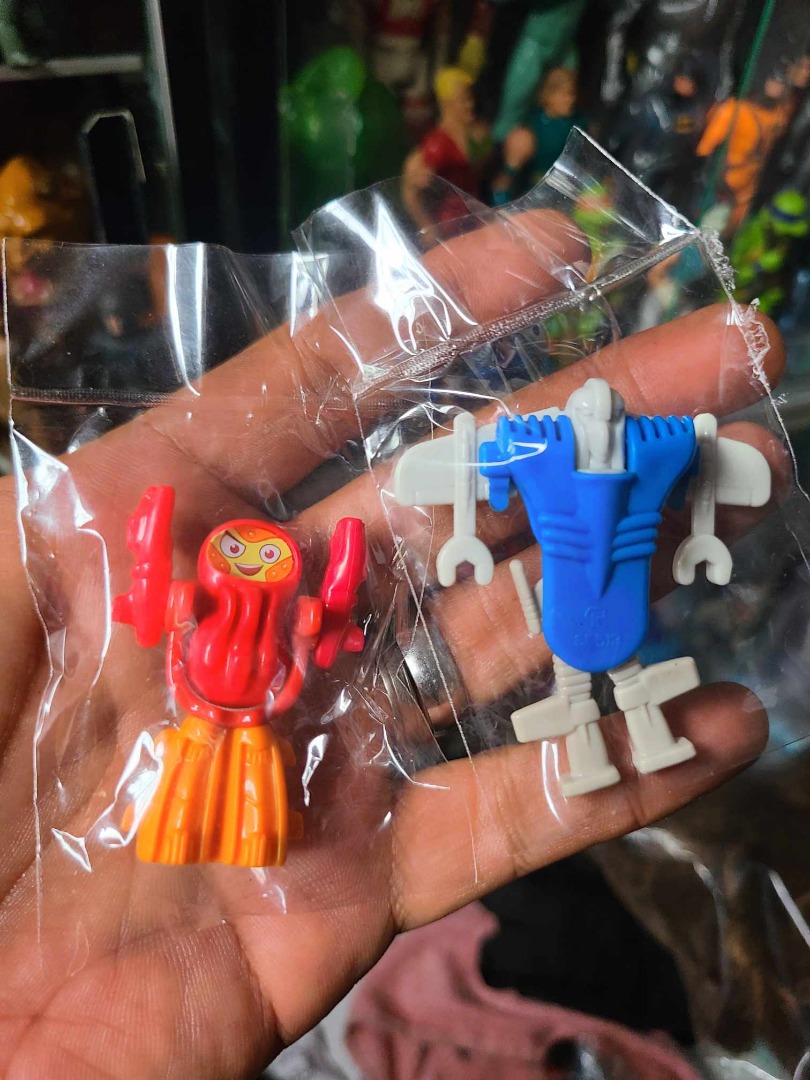 Mini Robot plastic set, Hobbies & Toys, Toys & Games on Carousell