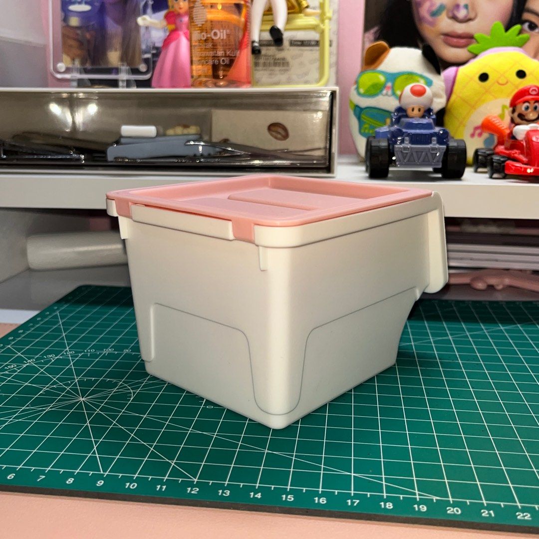 MINISO Storage Box Mini Pink, Perabotan Rumah di Carousell