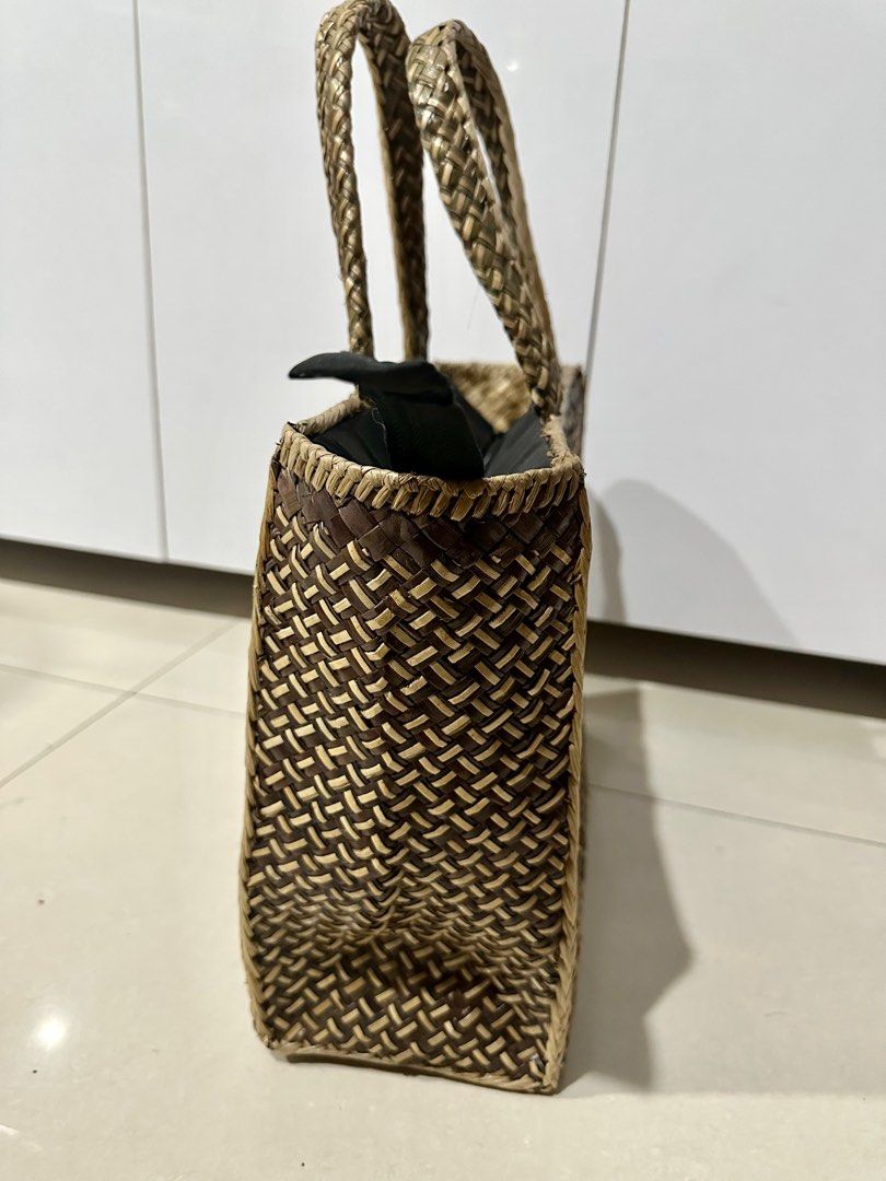 native bayong bag, Women's Fashion, Bags & Wallets, Tote Bags on Carousell