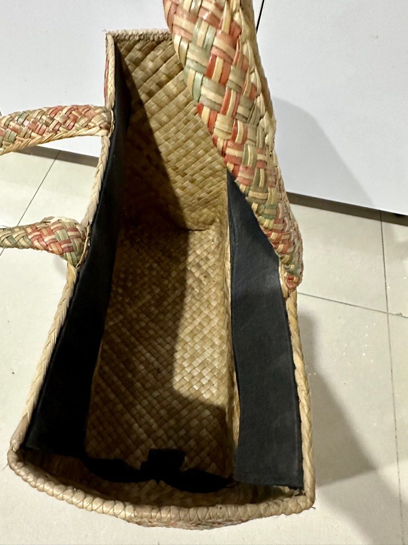 native bayong bag, Women's Fashion, Bags & Wallets, Tote Bags on Carousell