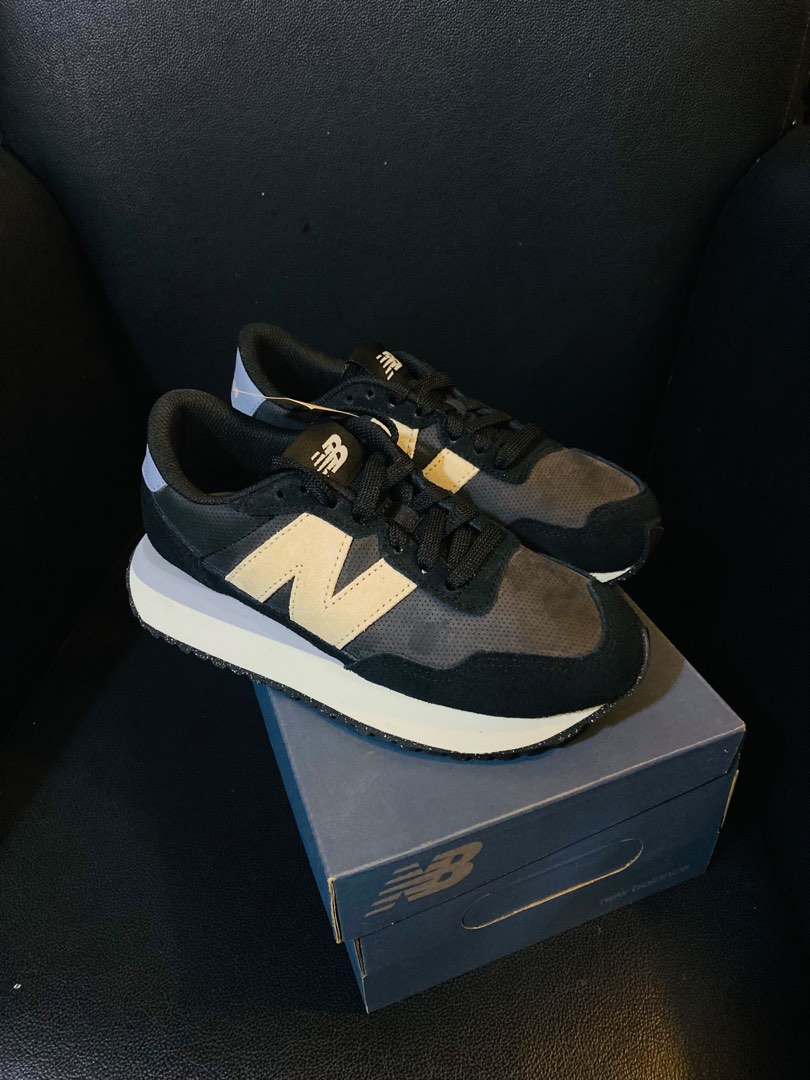 New Balance 237 US6.5 (23.5cm), Women's Fashion, Footwear, Sneakers on ...