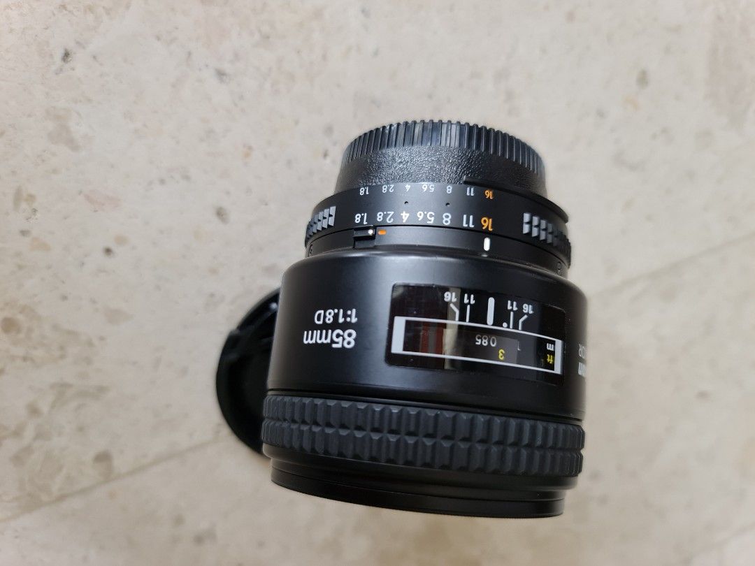 Nikon AFD 85mm F1.8D, Photography, Lens & Kits on Carousell
