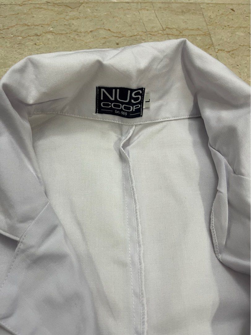 NUS COOP Lab Coat - Short Sleeve (L) on Carousell