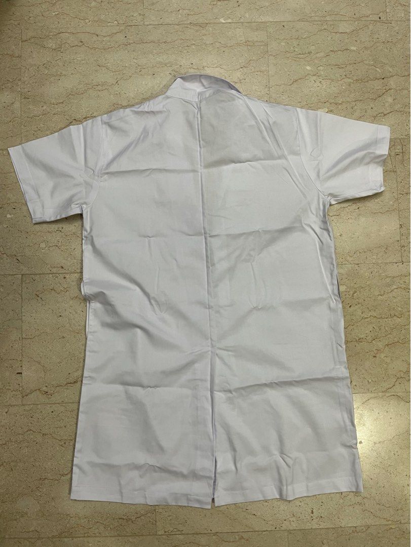 NUS COOP Lab Coat - Short Sleeve (L) on Carousell