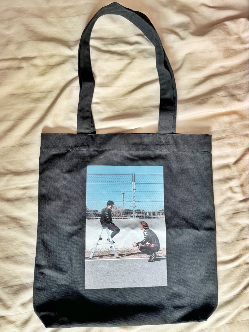 Official F1 Alfa Romeo Tote Bag, Women's Fashion, Bags & Wallets, Tote ...