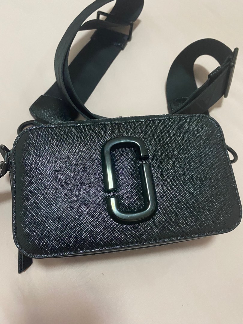 Original Marc Jacobs The Snapshot DTM, Luxury, Bags & Wallets on Carousell