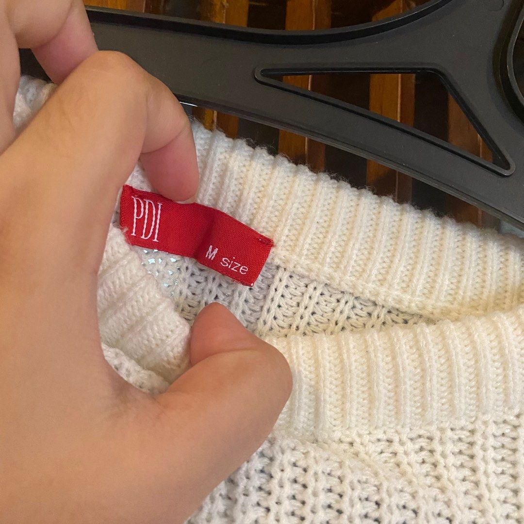 PADINI sweater baggy, Women's Fashion, Tops, Longsleeves on Carousell