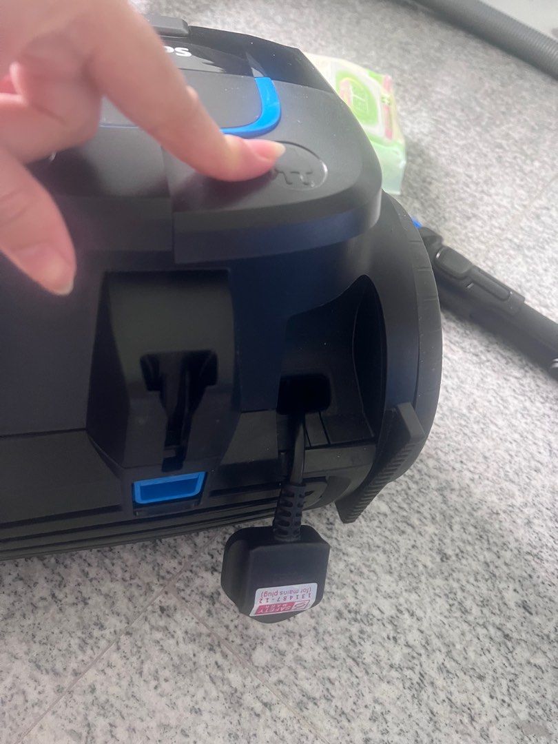 Philips power pro Compact (Power cyclone Technology 5), TV & Home ...