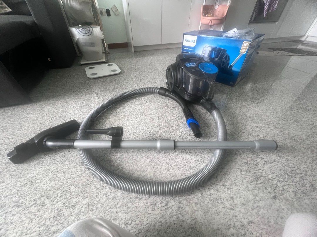 Philips power pro Compact (Power cyclone Technology 5), TV & Home ...