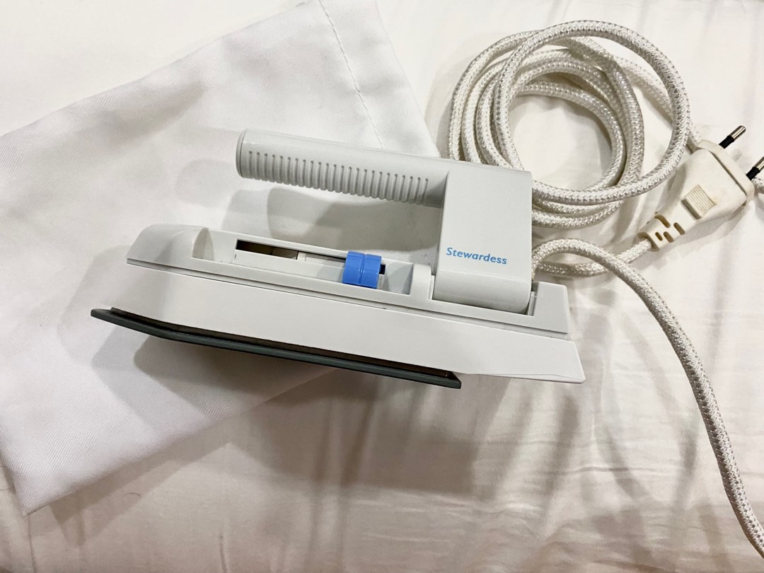Philips Stewardess Portable Iron (include carry pouch), TV & Home ...