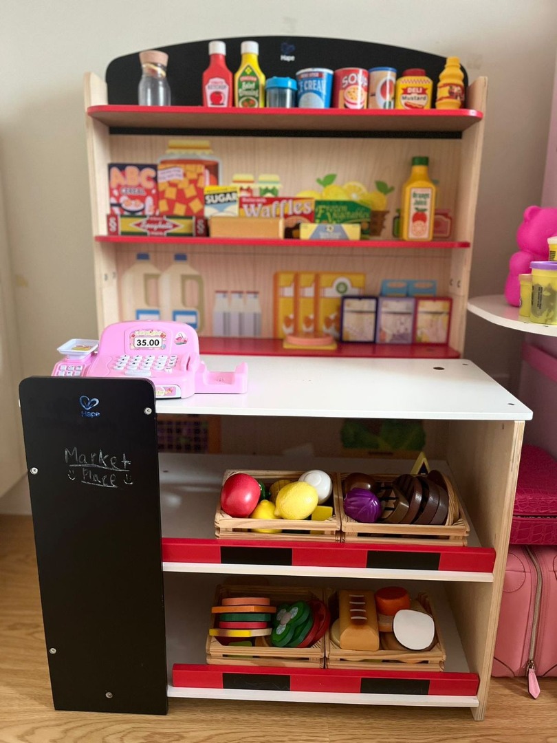 Play store toy, Hobbies & Toys, Toys & Games on Carousell