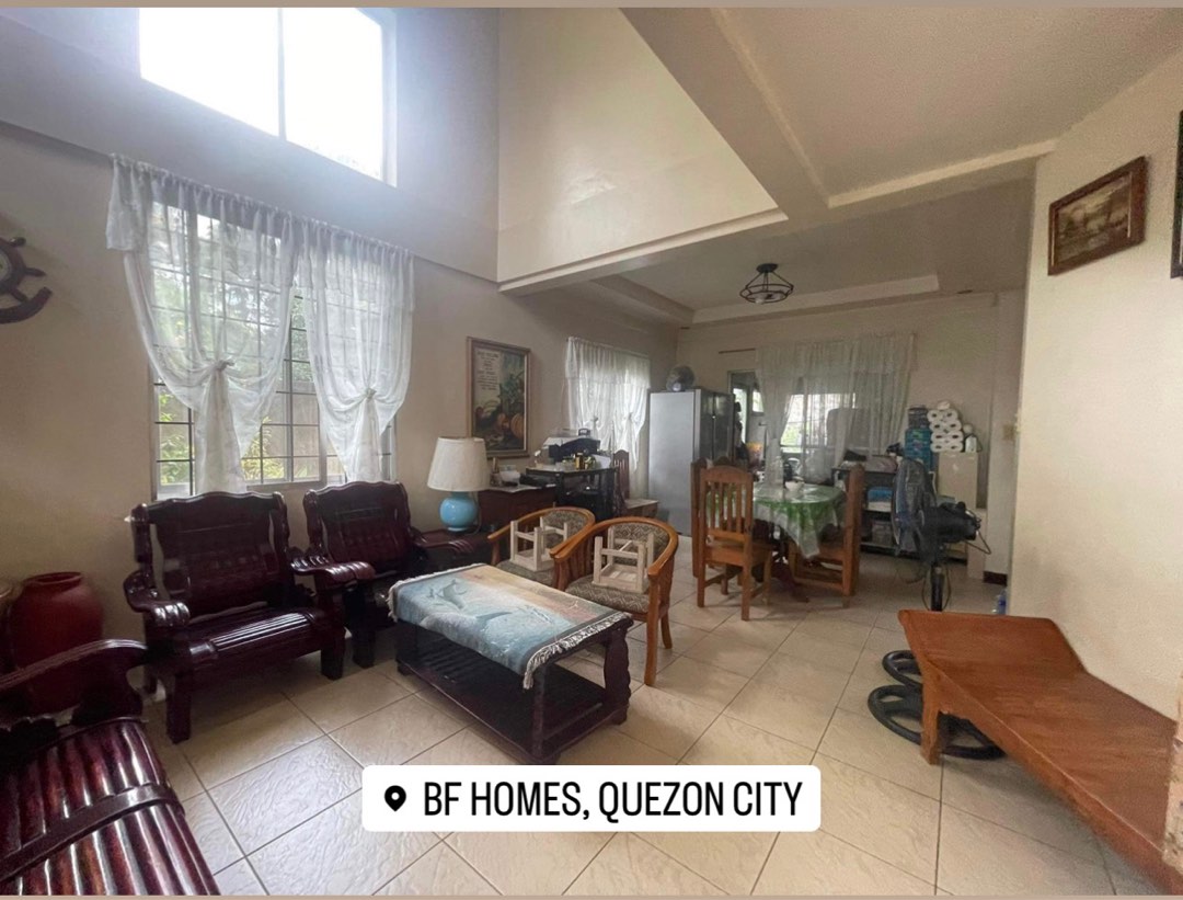 Pre owned House and Lot For Sale in BF Homes Subdivision Quezon City ...