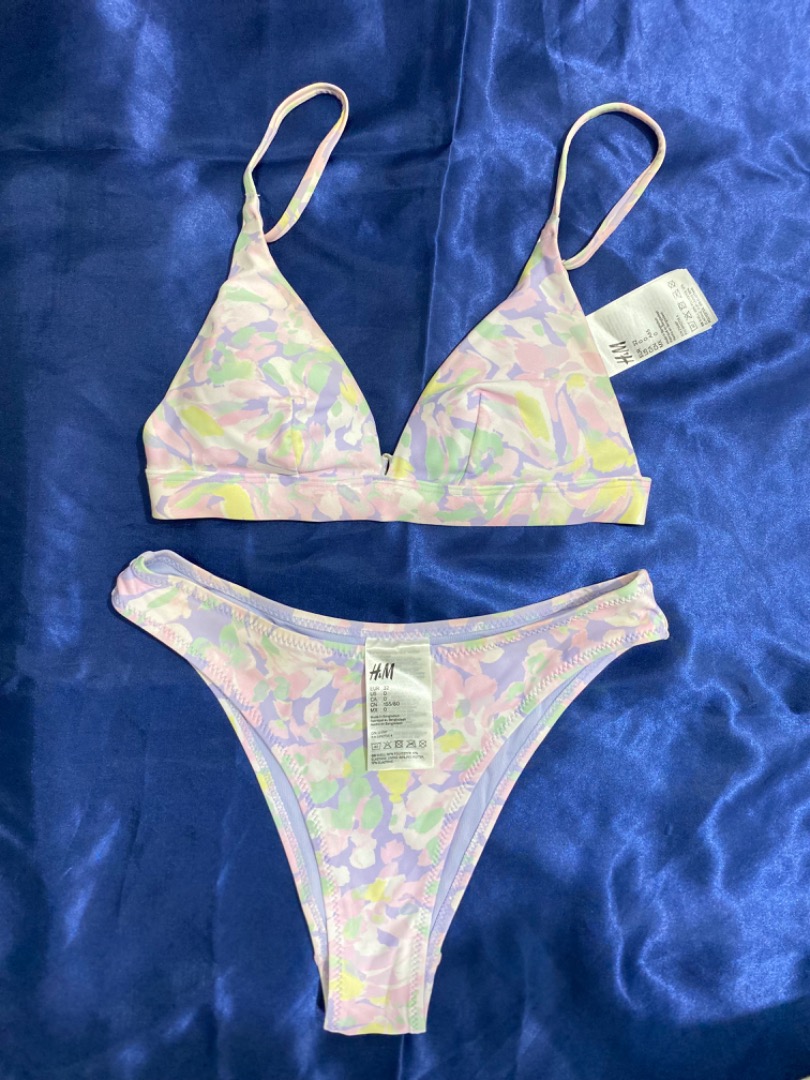 Pre-Loved Bikini Set, Women's Fashion, Swimwear, Bikinis & Swimsuits on ...