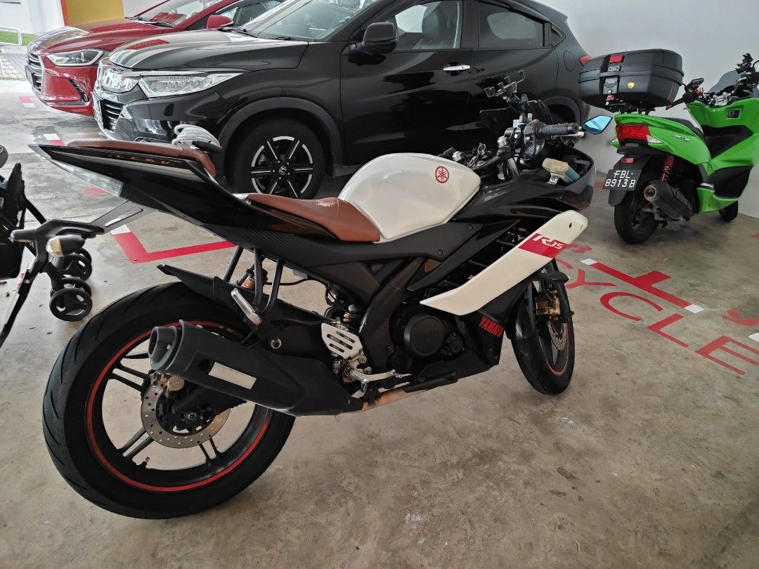 R15 V2 YAMAHA - COE Nov 2025, Motorcycles, Motorcycles for Sale, Class 2B on Carousell