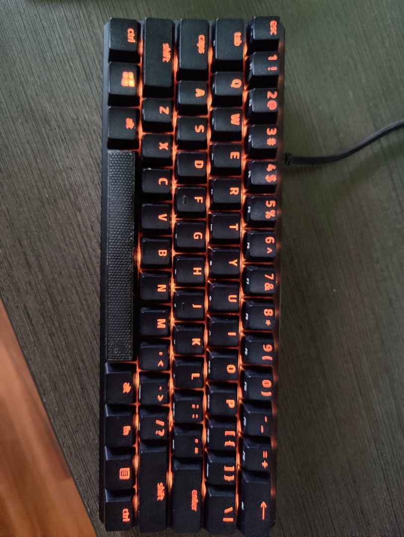 Razer Huntsman Mini (Red Linear Switch), Computers & Tech, Parts ...