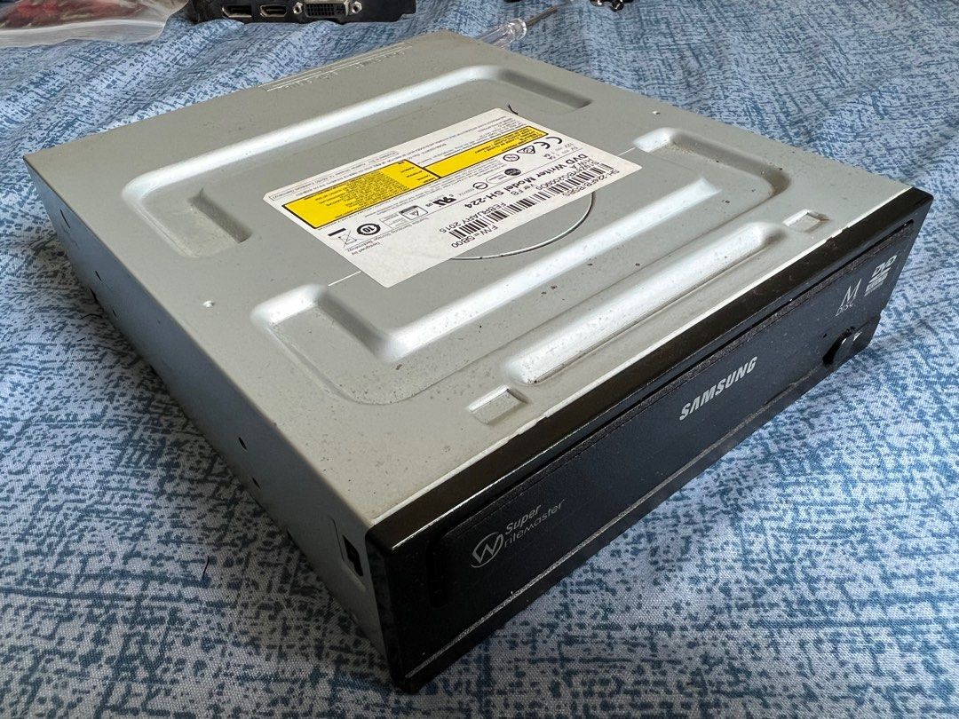 Samsung DVD writer for desktop, Computers & Tech, Parts & Accessories ...