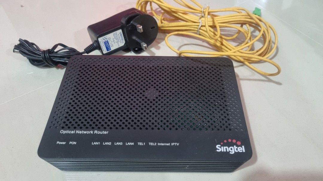 Singtel Router( Huawei), Computers & Tech, Parts & Accessories ...