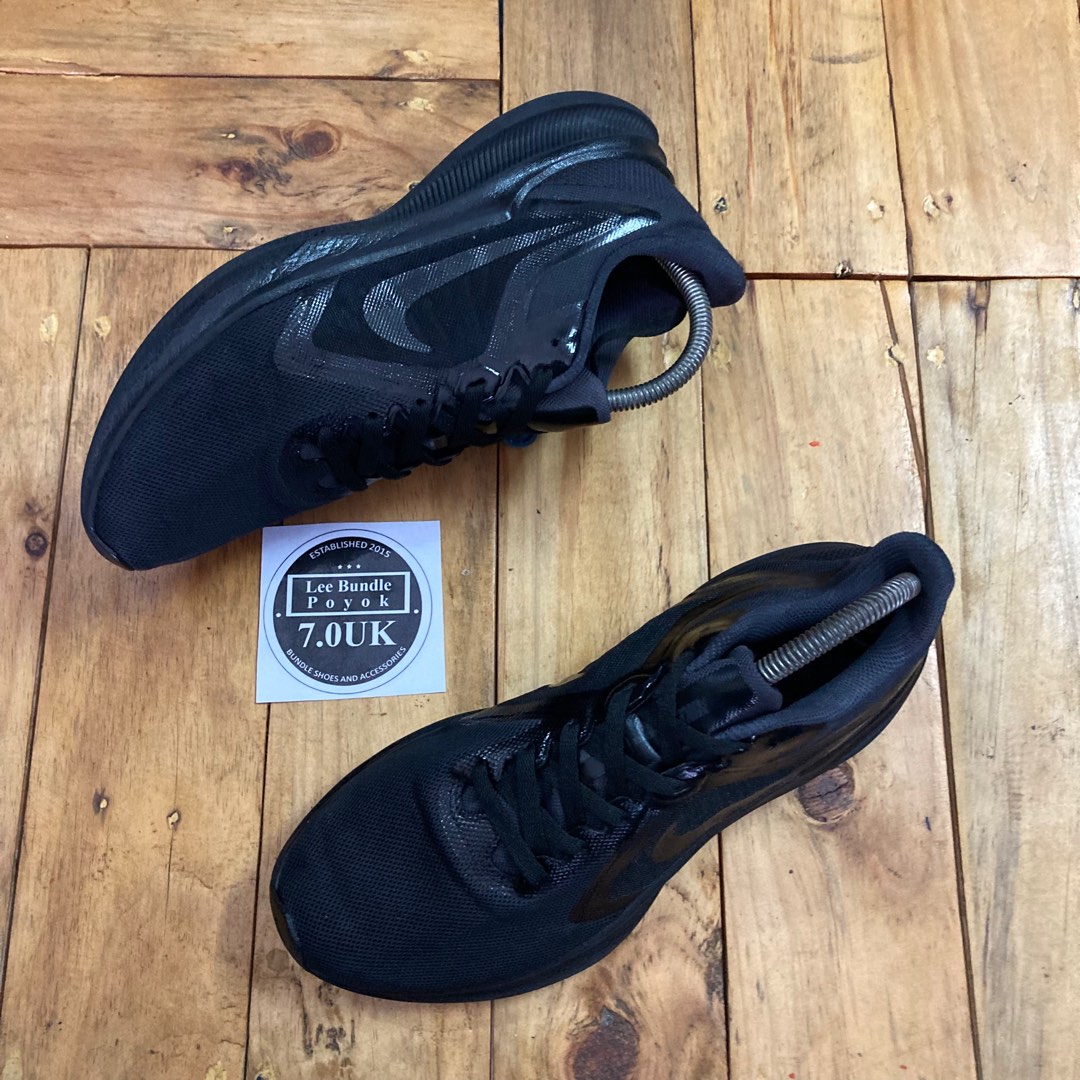 Snickers, Men's Fashion, Footwear, Sneakers on Carousell