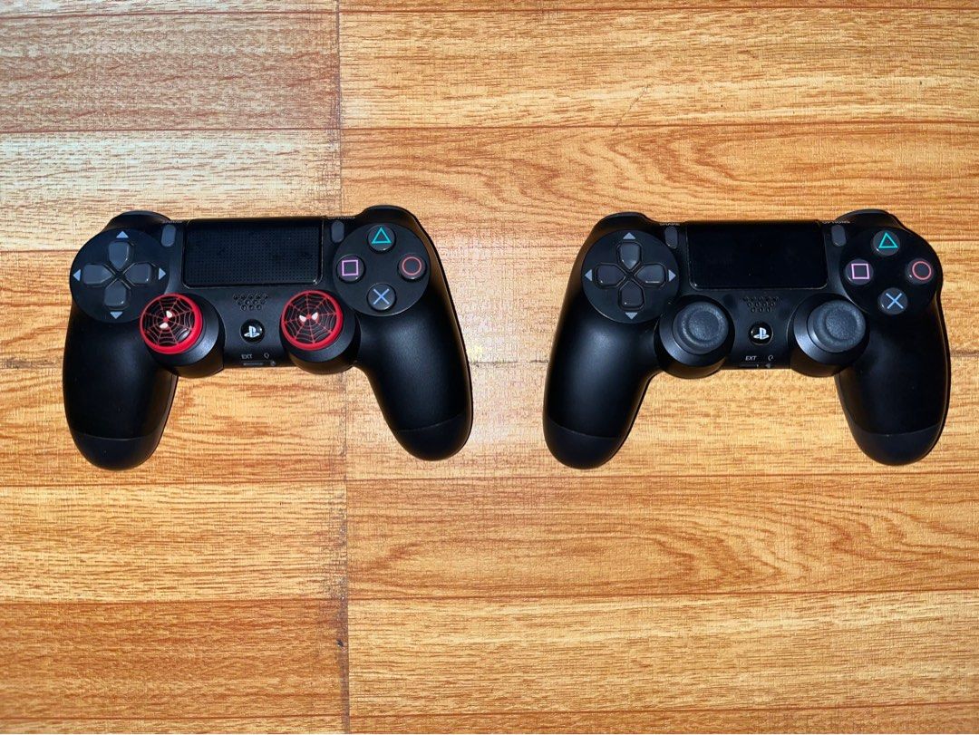 Sony Playstation PS4 Slim 1TB Console Two Controllers, Video Gaming ...