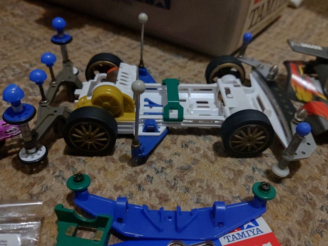 TAMIYA MINI 4WD + TAMIYA VINTAGE TOOLBOX, Hobbies & Toys, Toys & Games ...