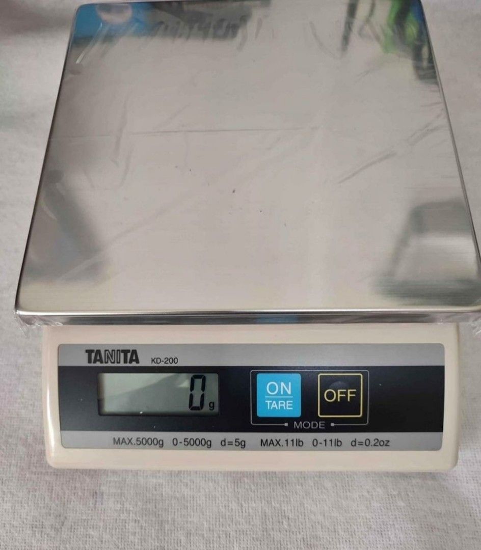 TANITA KD-200 Scale Authentic MADE IN JAPAN, Computers & Tech, Office ...