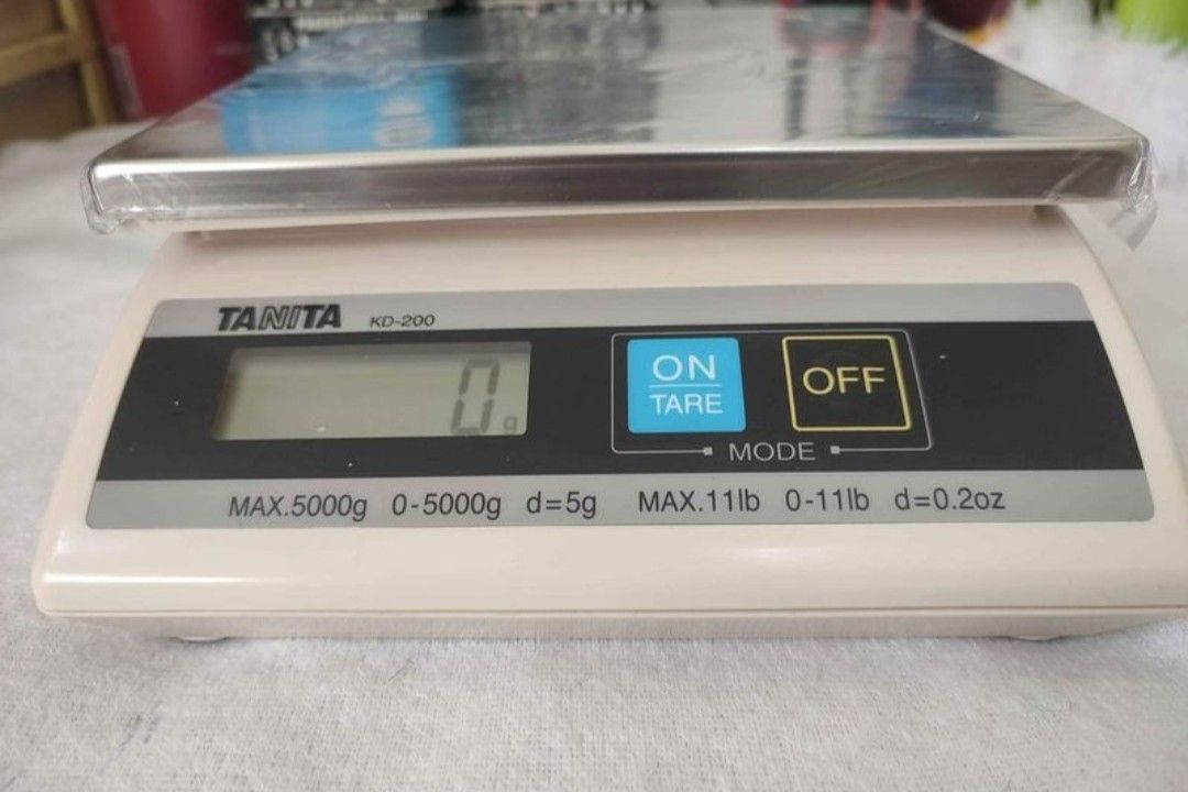 TANITA KD-200 Scale Authentic MADE IN JAPAN, Computers & Tech, Office ...