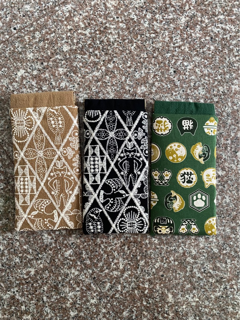 Traditional Pattern Pouch, Women's Fashion, Bags & Wallets, Purses ...