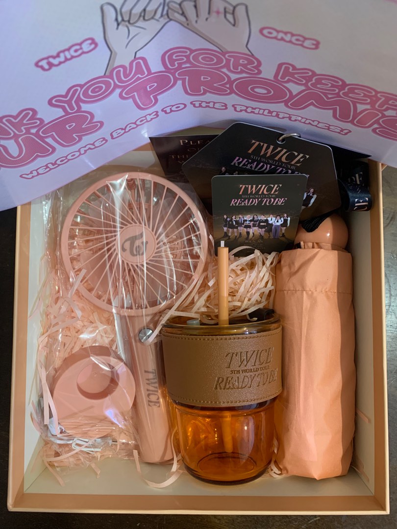 Twice Ready To Be VIP Gift Package, Hobbies & Toys, Memorabilia ...