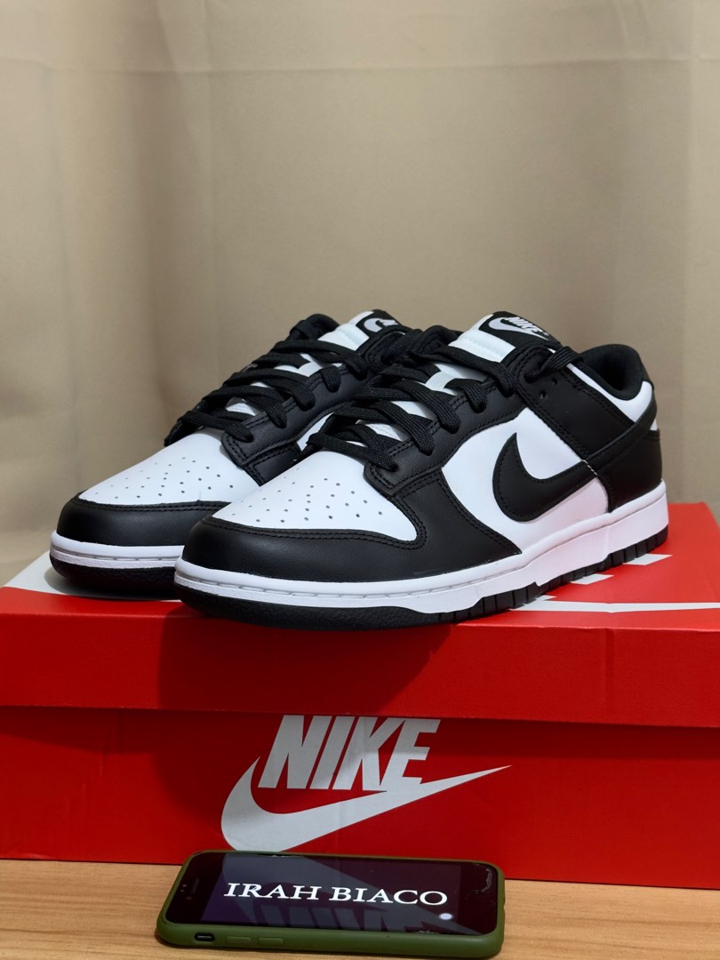 US10 Nike Dunk Low Panda, Men's Fashion, Footwear, Sneakers on Carousell