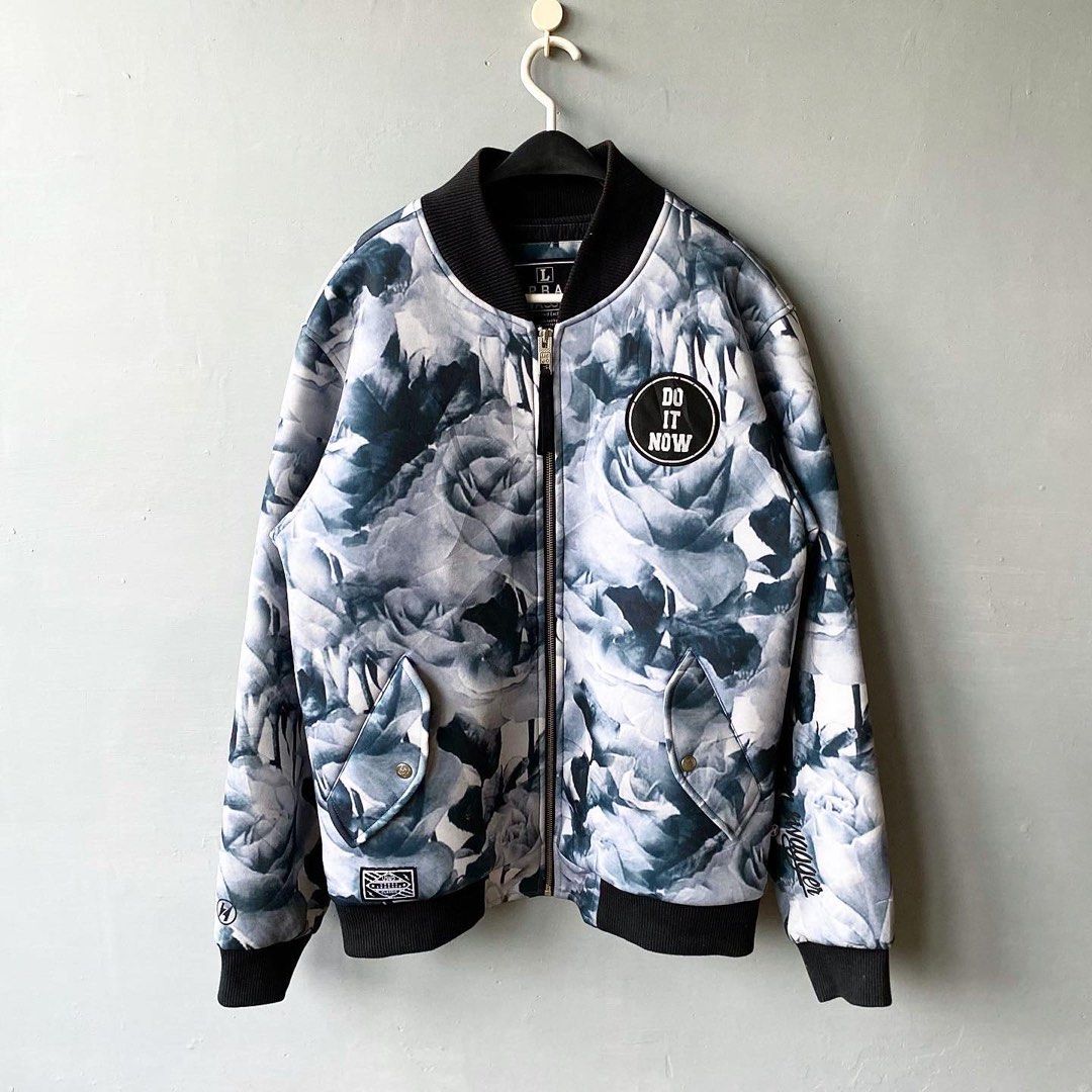 VARSITY JAKET URBAN SWAGGER, Fesyen Pria, Pakaian , Baju Luaran di ...