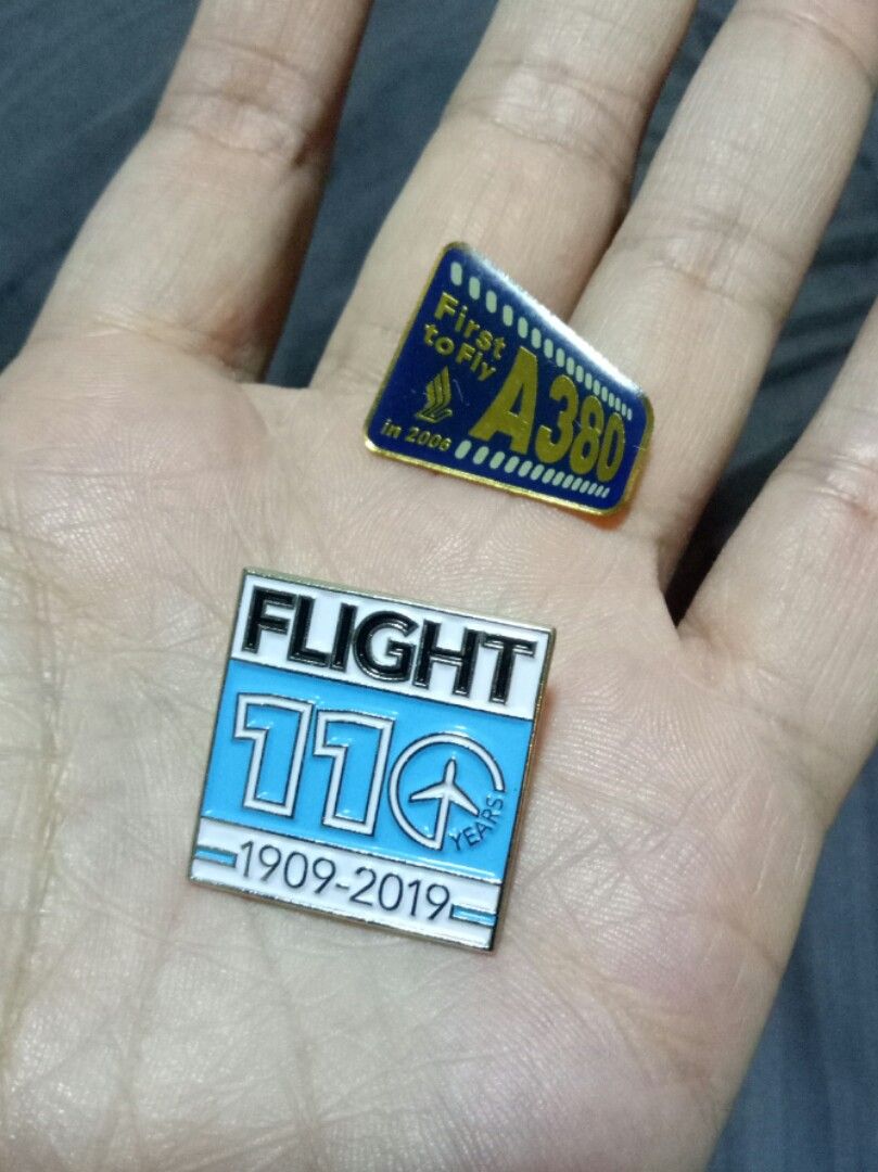 vintage/commemorative - SQ first to fly A380 postcards and pin, Hobbies ...