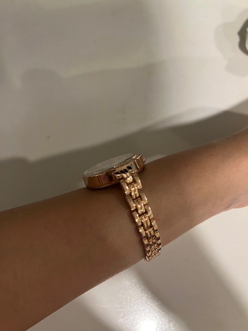 VNC women watch strap jam tangan wanita - gold, Fesyen Wanita, Jam ...