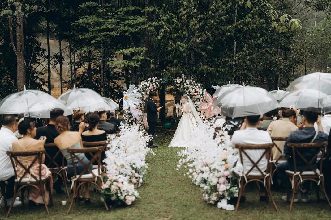 Wedding ceremony setup pakej perkahwinan pelamin garden theme church ...