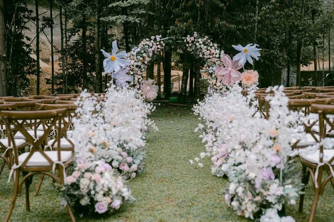 Wedding ceremony setup pakej perkahwinan pelamin garden theme church wedding ceremony setup ...