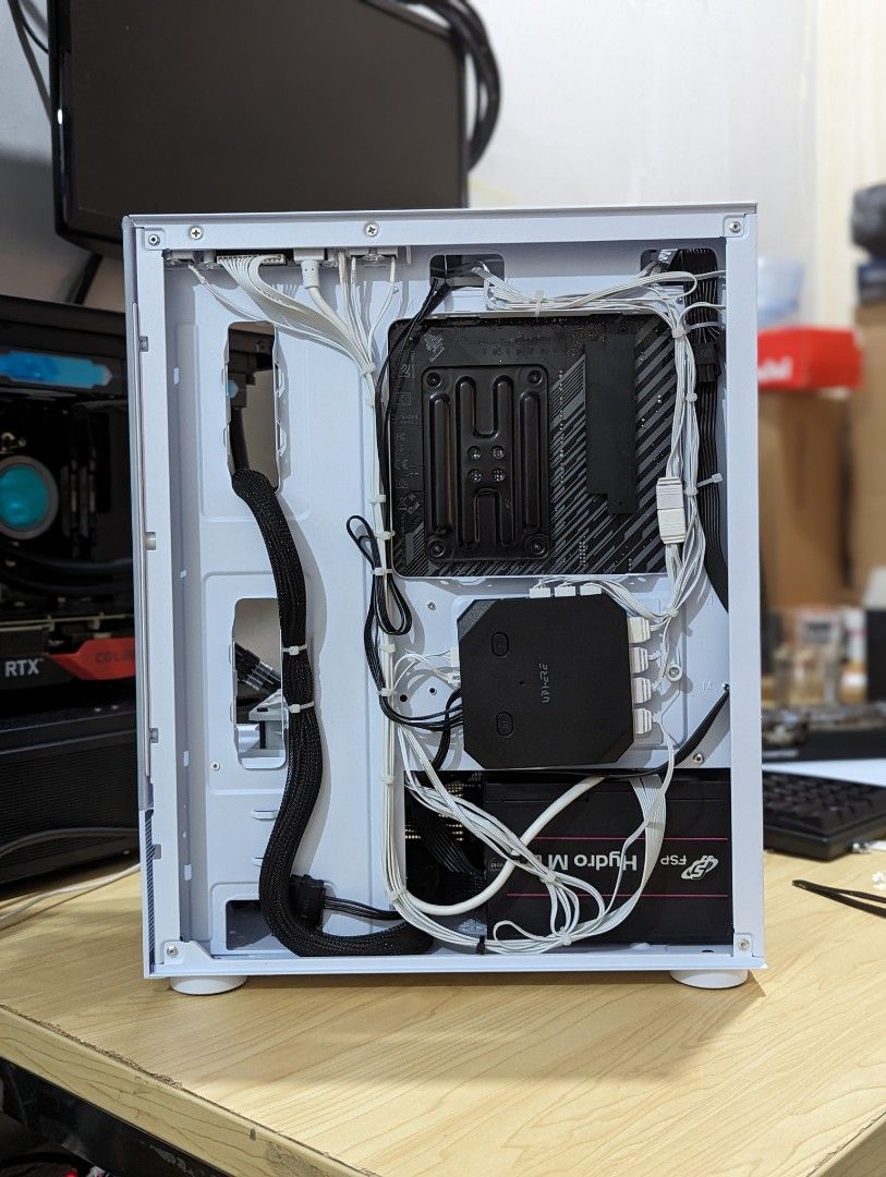 White Gaming PC System Unit Desktop Ryzen 5500 RX 6600 1TB M.2 16GB ...