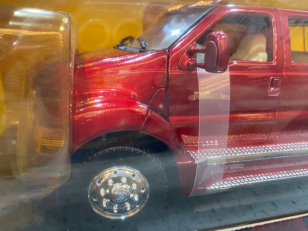 Yat Ming Ford 2001 F-650 Truck - Red (1:24 scale), Hobbies & Toys, Toys ...