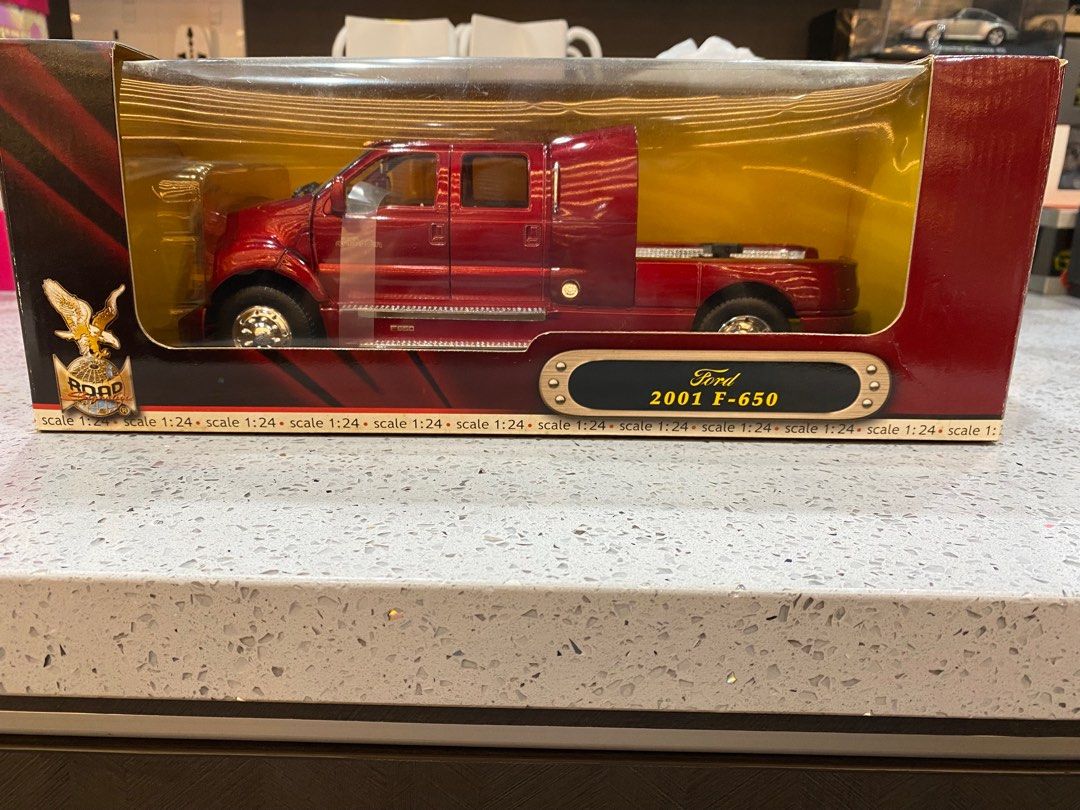 Yat Ming Ford 2001 F-650 Truck - Red (1:24 scale), Hobbies & Toys, Toys ...
