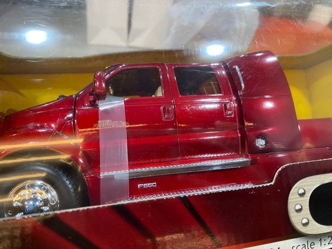 Yat Ming Ford 2001 F-650 Truck - Red (1:24 scale), Hobbies & Toys, Toys & Games on Carousell