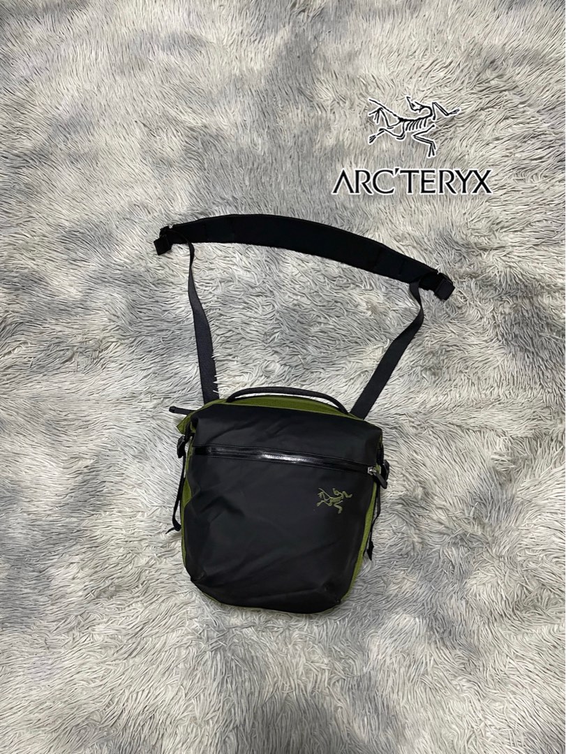 ARCTERYX Arro 8 Shoulderbag, Men's Fashion, Bags, Sling Bags on Carousell