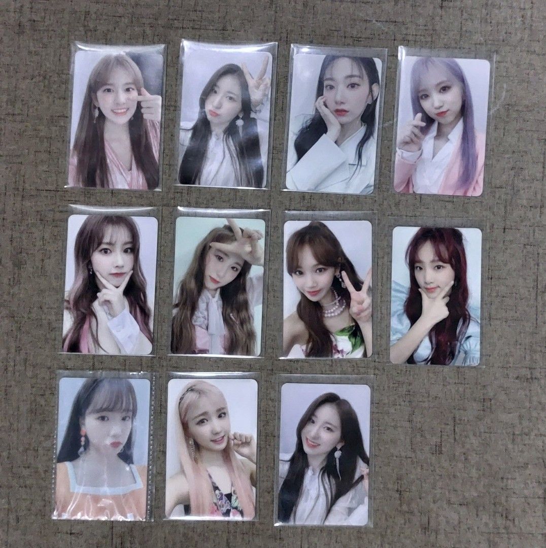 Assorted IZ*ONE Photocard Set, Hobbies & Toys, Memorabilia ...