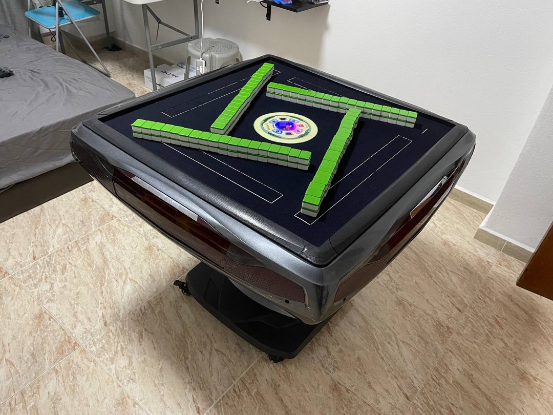 Automatic Mahjong Table, Hobbies & Toys, Toys & Games on Carousell