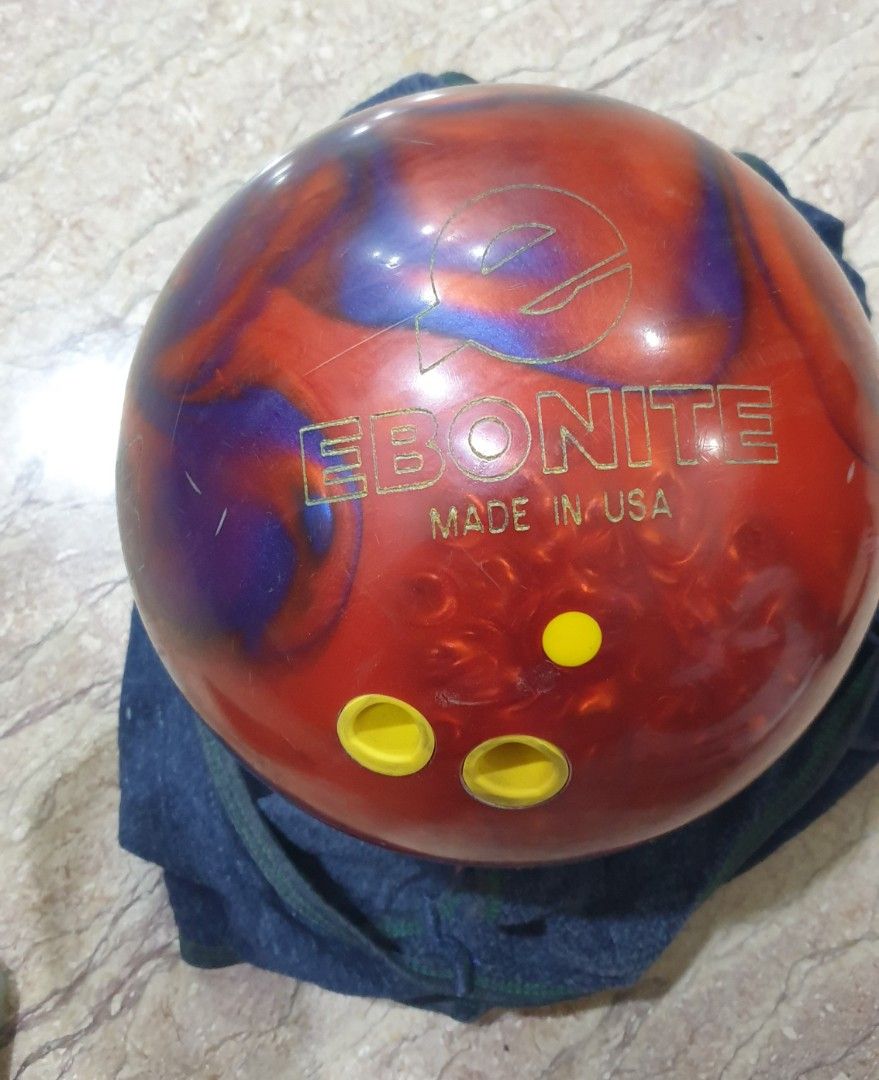 Bowling Ball 11 lbs - Ebonite Turbo/R, Sports Equipment, Sports & Games ...
