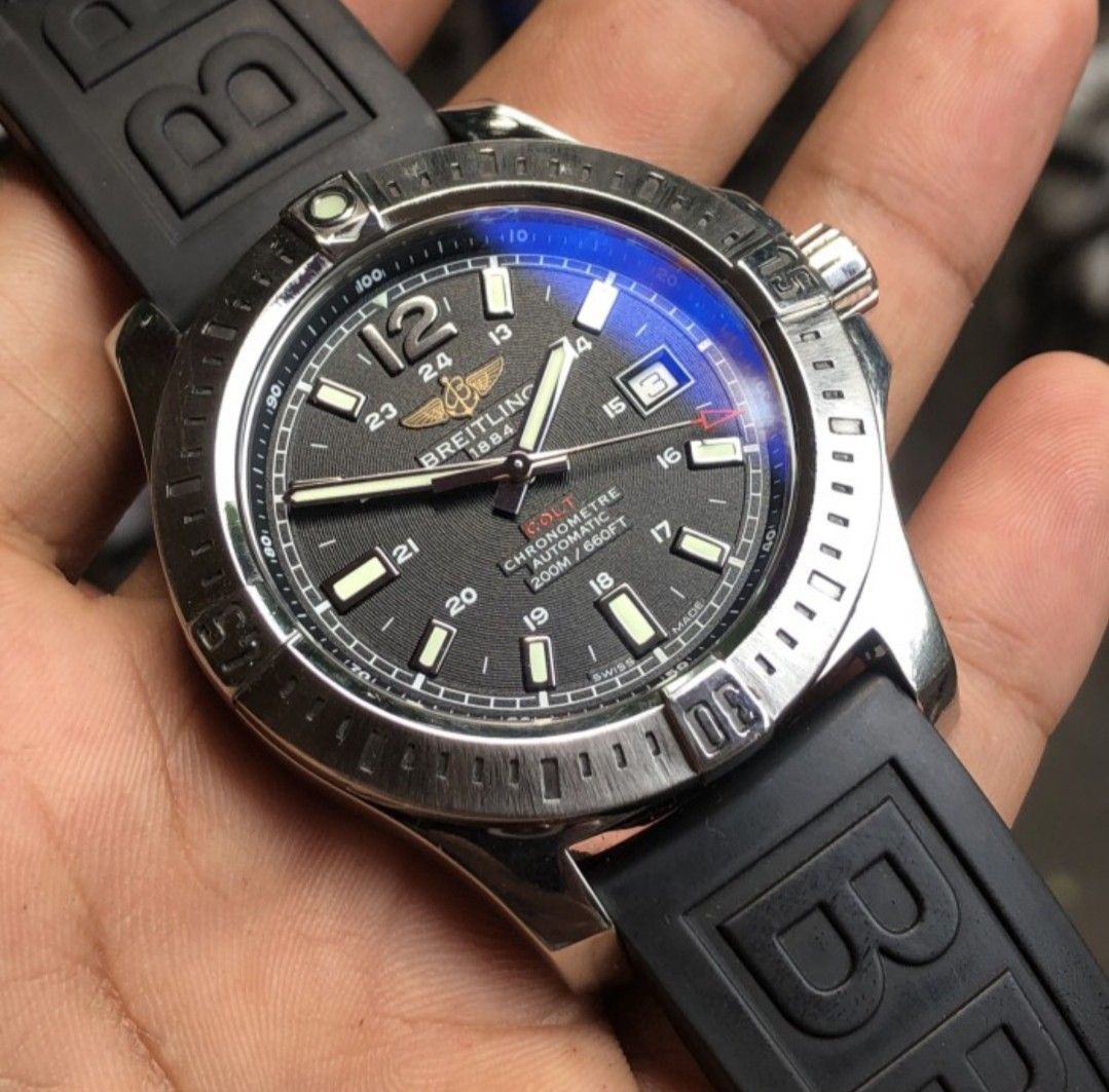Breitling Colt Watch ORI, Fesyen Pria, Jam Tangan di Carousell